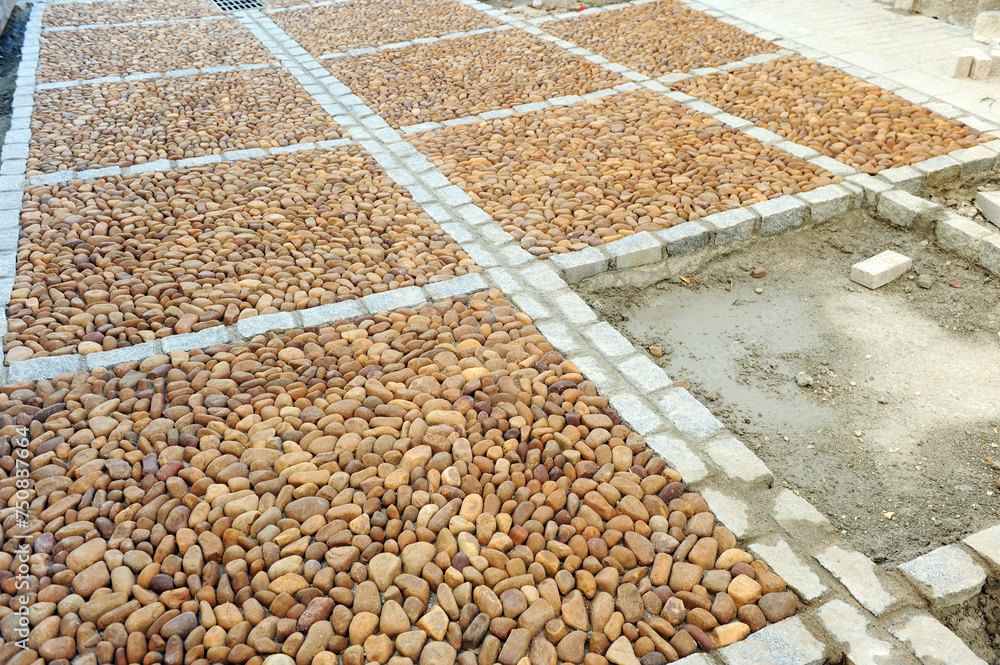 Pavimentación de las calles del centro histórico de la ciudad con ...