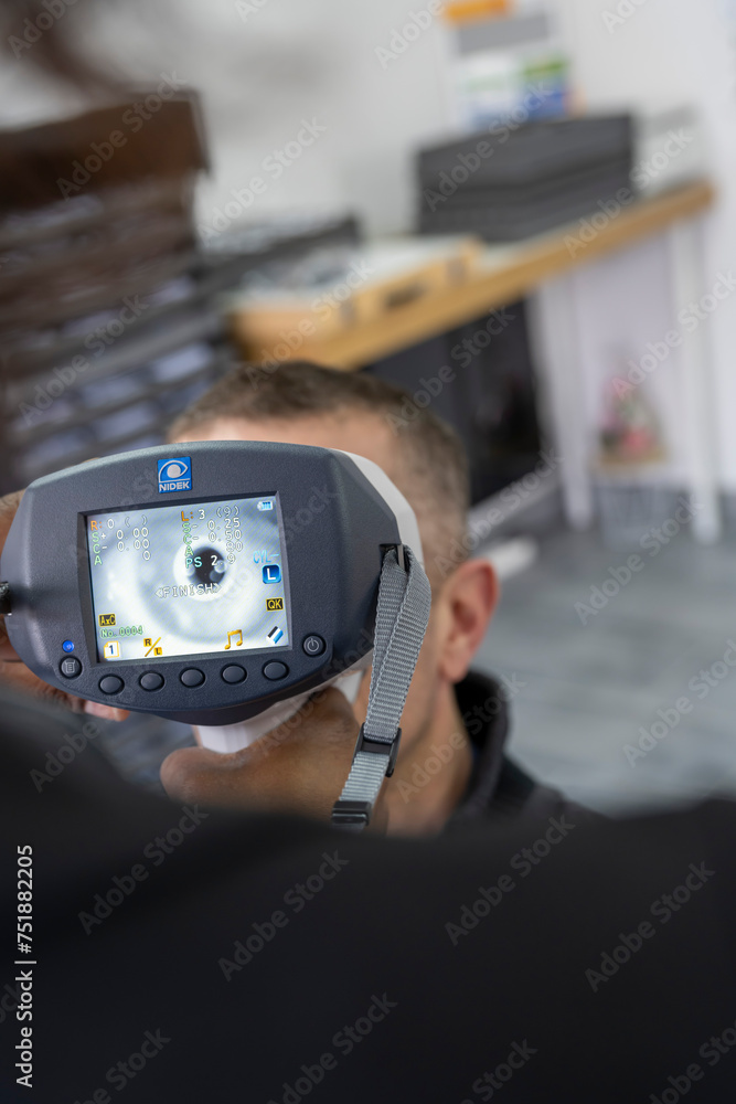 auto réfractomètre vérification de la réfraction de l'oeil, outil ...