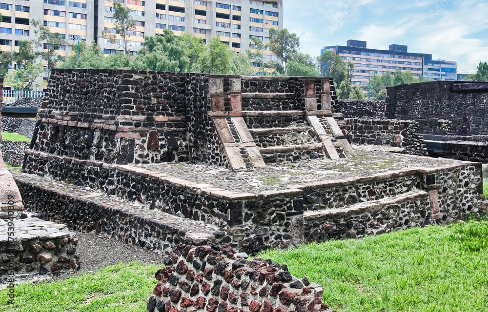 Tlatelolco was an important city of the Ancient Aztec Empire, near the ...