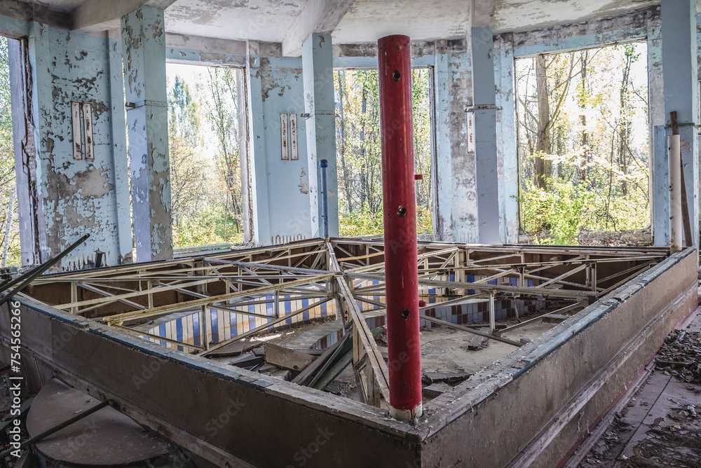 Boxing ring in Energetik Palace of Culture in Pripyat ghost city in ...