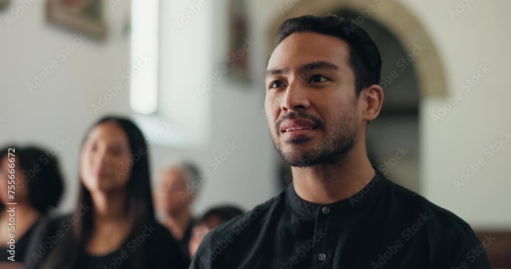 Vidéo Stock Man, congregation and church for spiritual, sermon and ...