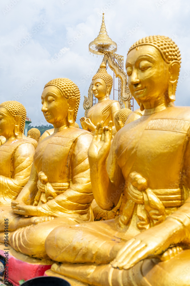 Buddha statues and Buddhist disciples at Phuttha Utthayan Makha Bucha ...