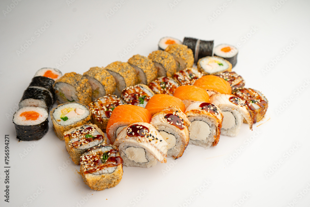 Explore enticing food photos capturing the essence of delicious pizzas ...