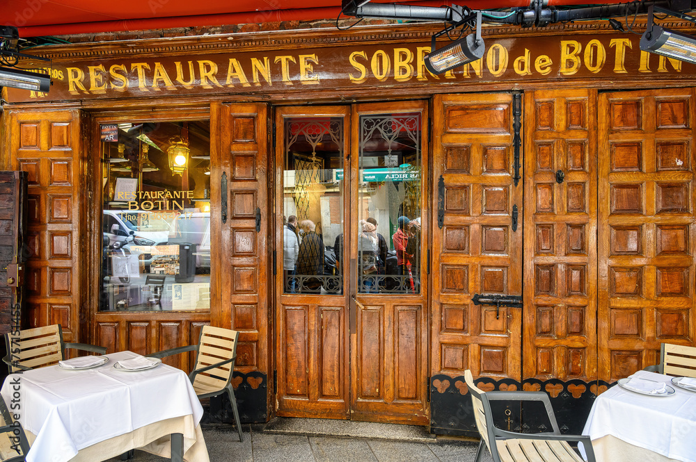 Restaurant Sobrino de Botin, the oldest in the world still functioning ...