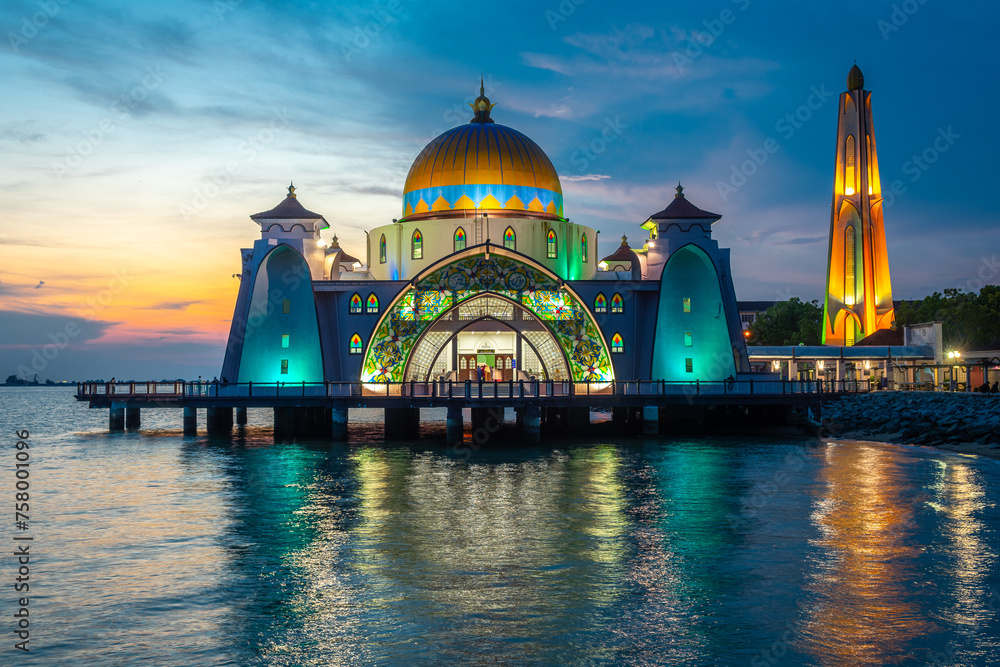 Poster sundown from melaka straits mosque, malaysia – Wall Art | UkPosters