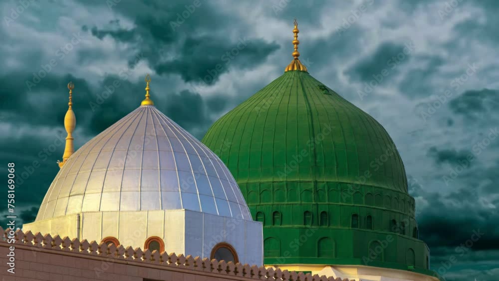 Mosque of the Prophet or Masjid Nabawi Moving Clouds Time Lapse. Medina ...