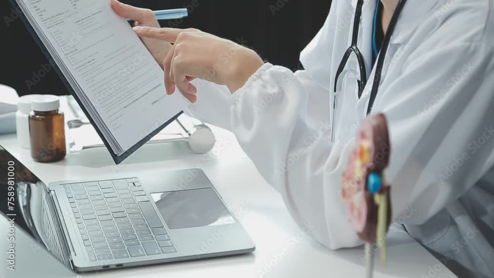 Doctor with human Pancreatitis anatomy model with Pancreas, Gallbladder ...