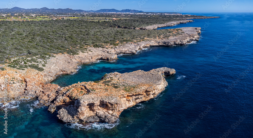 Bronze Age archaeological site, sa Ferradura, pre-Talaiotic period ...