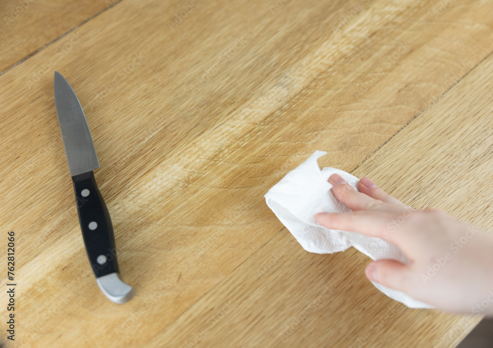 Knife on Table Cutting Board, Cleaning up Cooking, Chef, Mal Prep ...