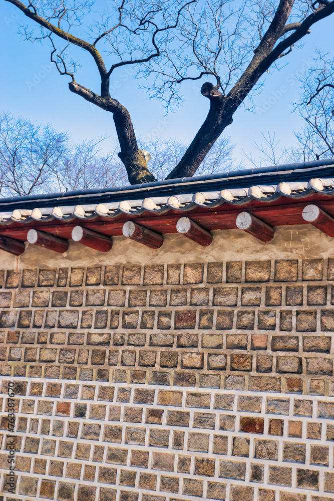 Donhwamun Gate Changdeokgung Palace, March 2st2024 photo of the main ...