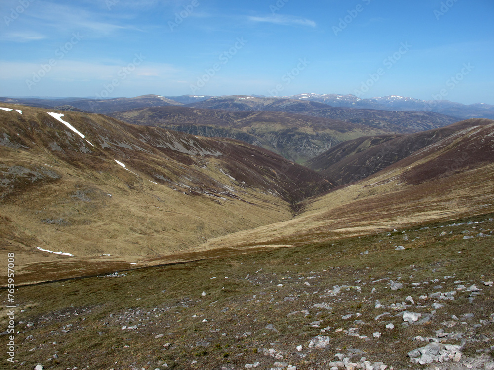 Beinn A' Ghlo - Munro - Carn Liath - Benn Mhaol - Braigh Coire Chruinn ...