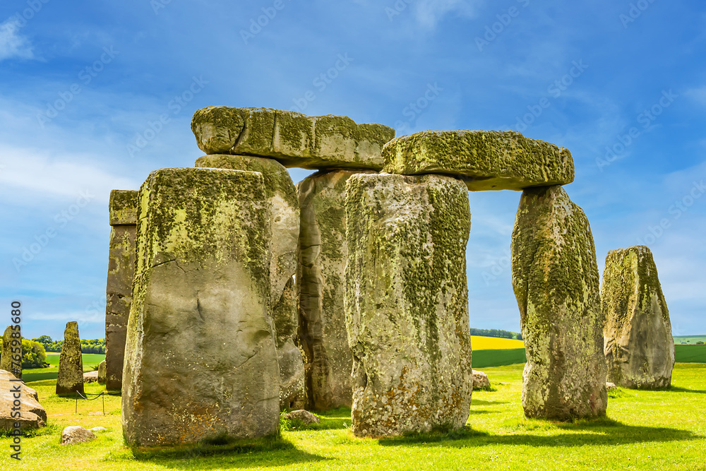 Stonehenge, prehistoric stone circle monument, cemetery, and ...