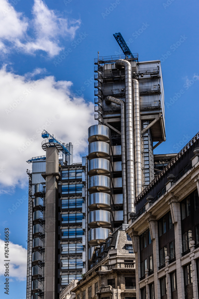 Buildings Lloyd (or Inside-Out Building) home of insurance institution ...