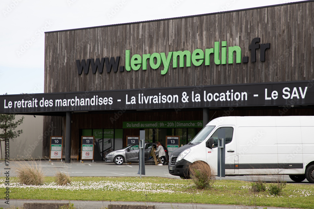 Leroy Merlin store chain brand logo and facade text sign front of ...