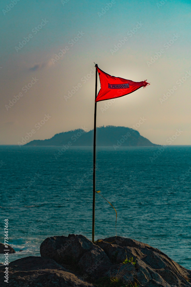 Mar Bandeira Perigo Alerta Oceano Sinal Advertência Perigoso Aviso ...