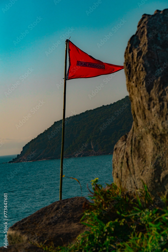 Mar Bandeira Perigo Alerta Oceano Sinal Advertência Perigoso Aviso ...