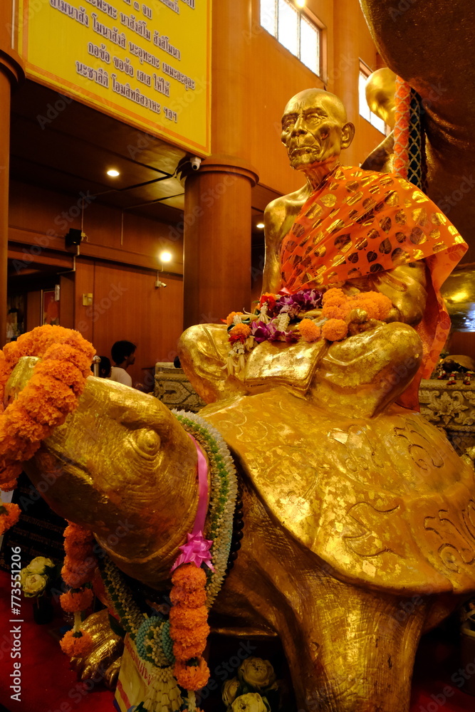 statue of buddha, LUANGPULIU, LuangPU LIU,wat rai tang tong,hai temple ...