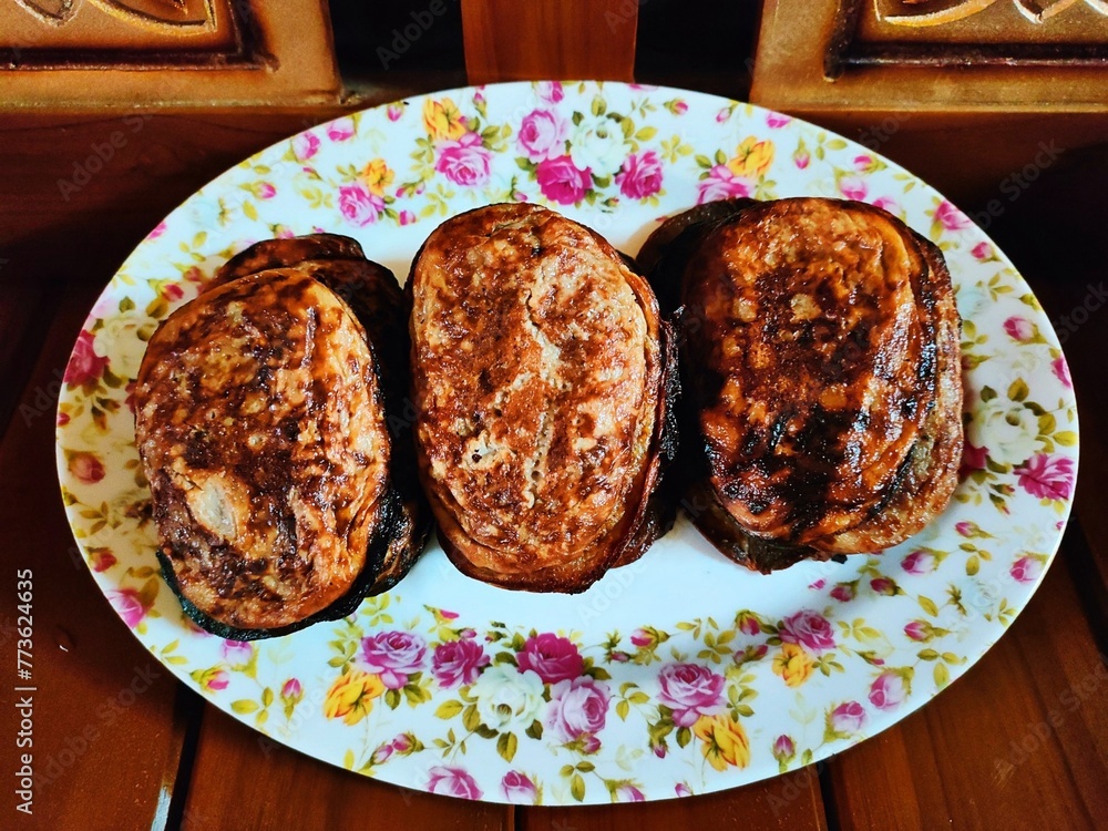 Kuih Akok is a Malaysian treat made of flour, sugar, and eggs. Found in ...