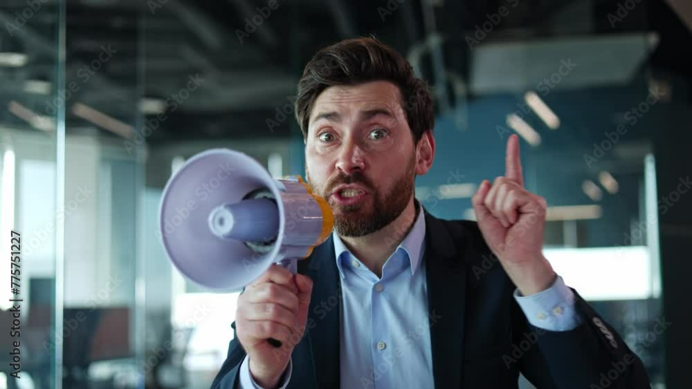 Eccentric boss using loudspeaker for sharing impressive information and ...