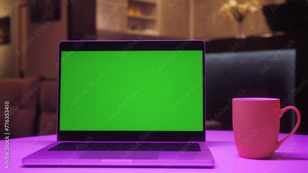 Close up shot of modern chroma key green screen laptop computer set up ...