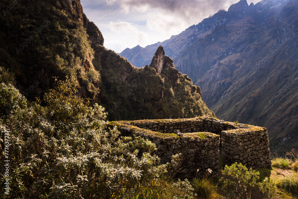 Inca ruins of a Tambo called Runkuraqay on Inca Trail Trek day 3, Cusco ...