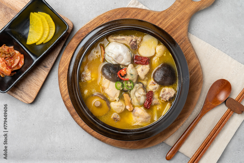 Korean food, bibimbap, oyster rice, mara oyster chicken, braised, Yuk ...