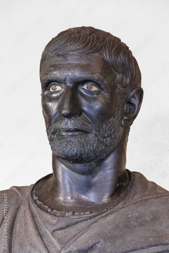 Ancient Roman bronze male bust, so-called Capitoline Brutus. 4-2 ...