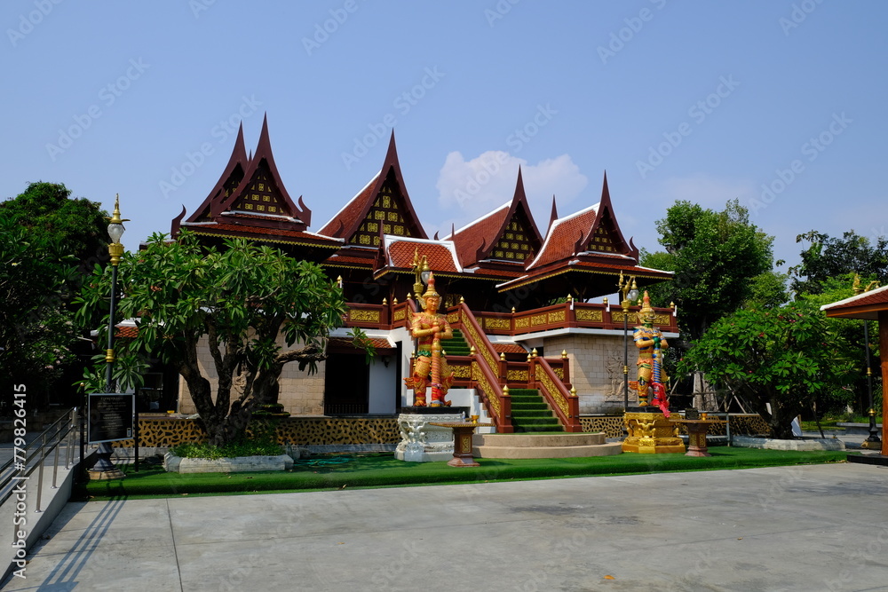 temple, thai temple, God of Wealth,The Guardian Deities of Four Parts ...