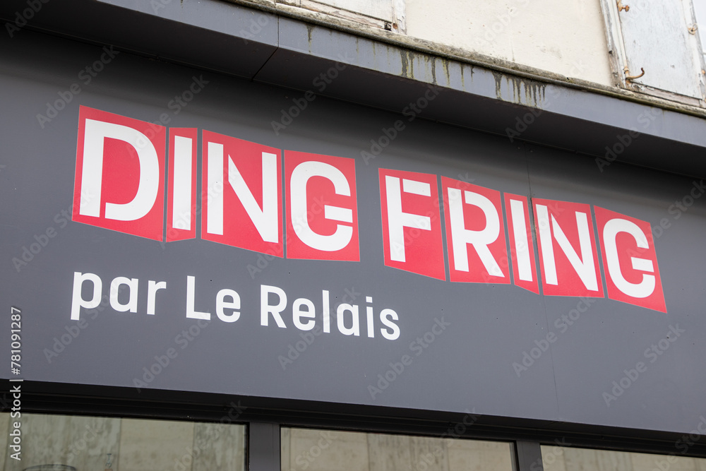 Le Relais logo sign and brand text on shop facade of street box ...