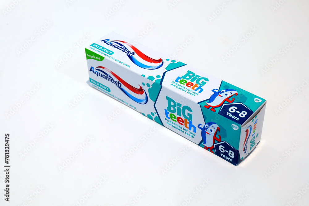 Aquafresh big teeth toothpaste box for 6 to 8 year old children ...