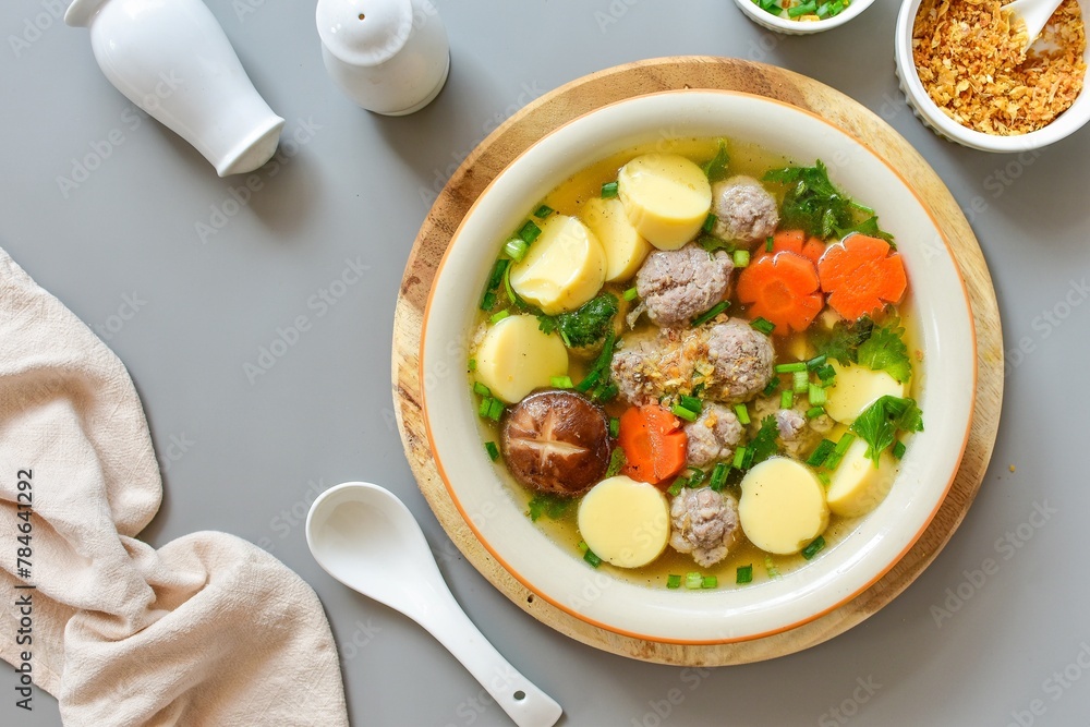 Clear Soup with Bean Curd and Minced Pork and seaweed , top view food ...