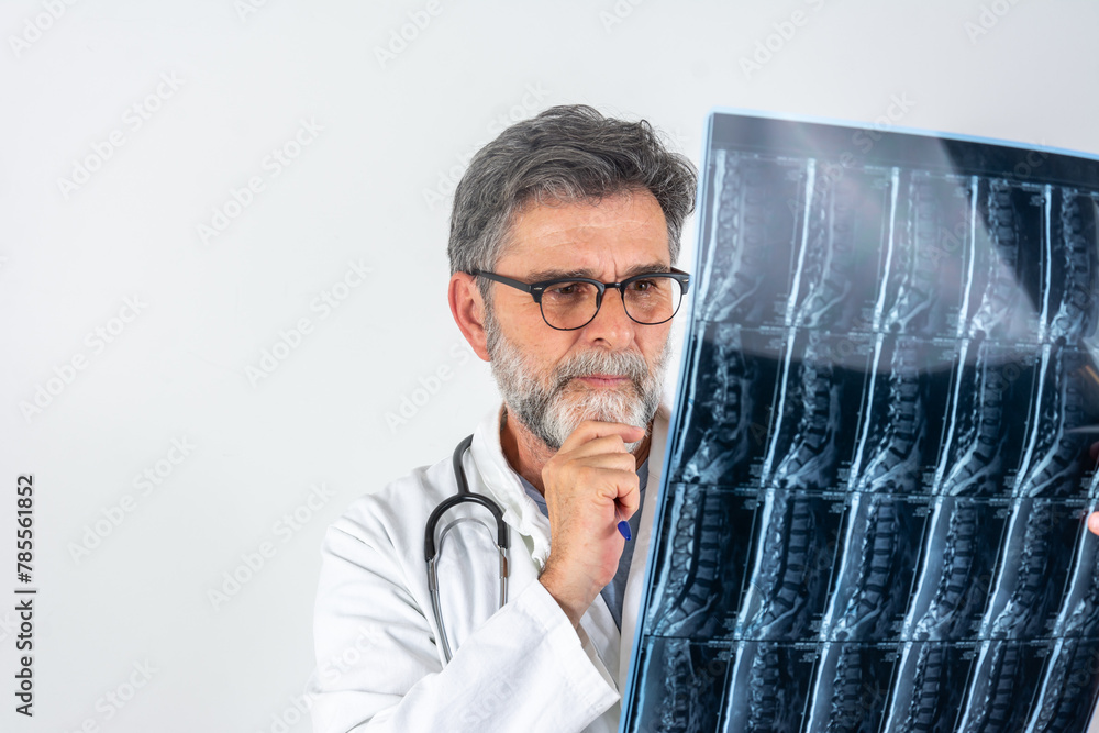 Complex examination and treatment of pain in cervical spine with ...