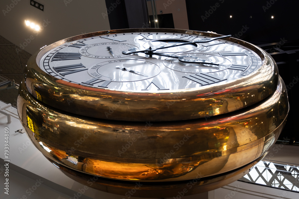 Giant iconic Melbourne's Pocket Watch. Every hour there is a marionette ...