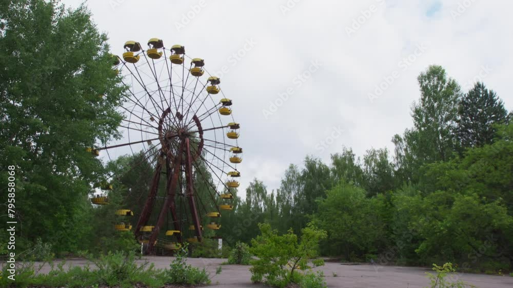 Abandoned Ferris wheel in the city of Pripyat. The whole playground was ...