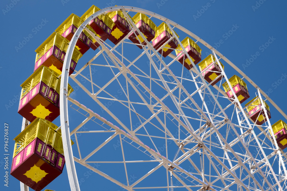 The Giant Sky Wheel in Geelong, Australia. The largest, most ...