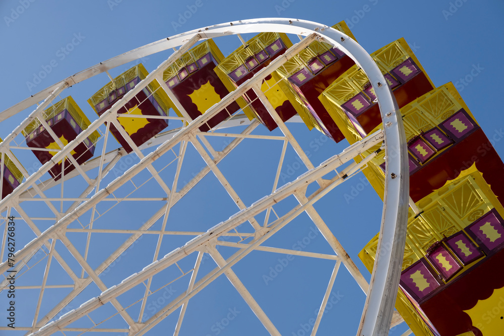 The Giant Sky Wheel in Geelong, Australia. The largest, most ...