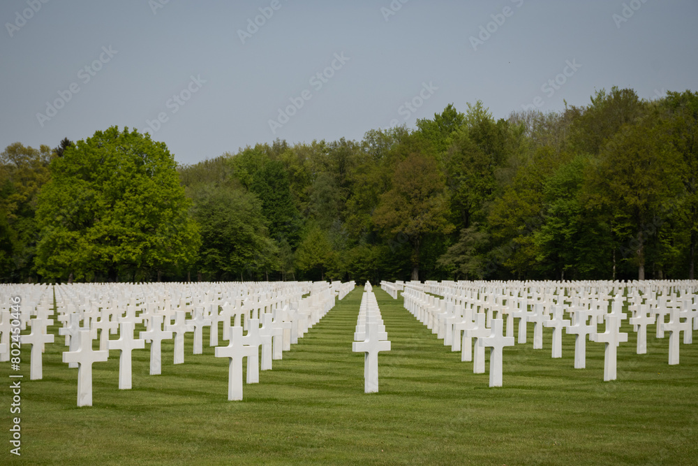 Ardennes American Cemetery Memorial Second World War military grave ...