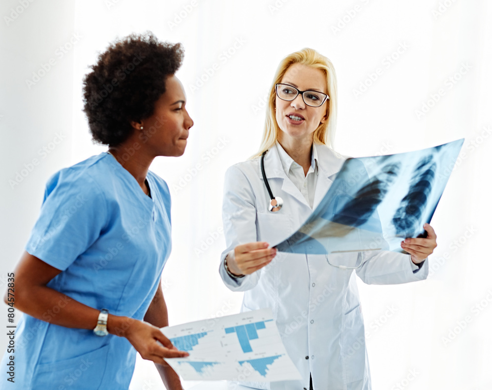 doctor hospital team medical x-ray x ray radiology lung chest diagnisis ...
