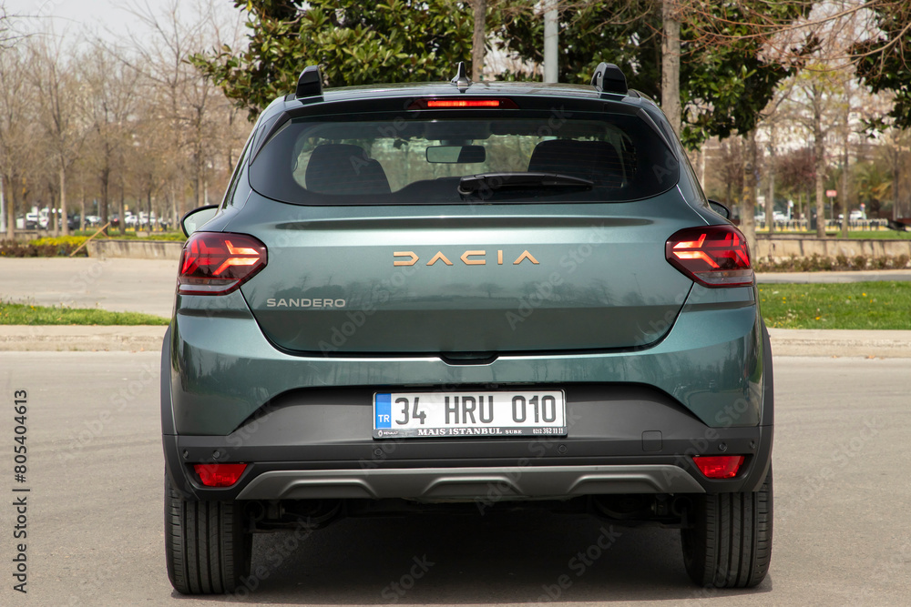 Dacia Sandero Stepway Extreme is a compact car that combines ...
