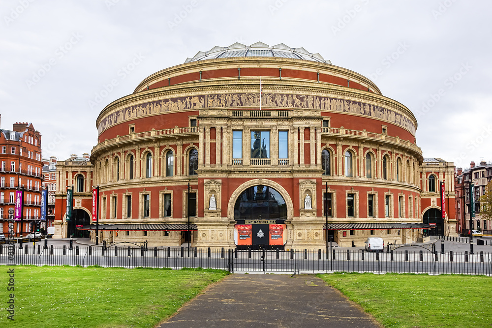 Exterior design of Royal albert hall in South Kensington, opened on ...