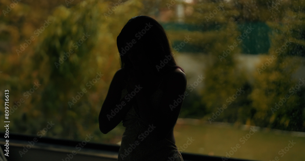Foto de Indian Asian adult sad fail upset lone anger young adult abuse ...