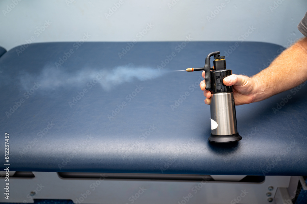 Cryotherapy Spray Liquid Nitrogen Gun Cannister Freezing Skin Cancer Lesions Australian