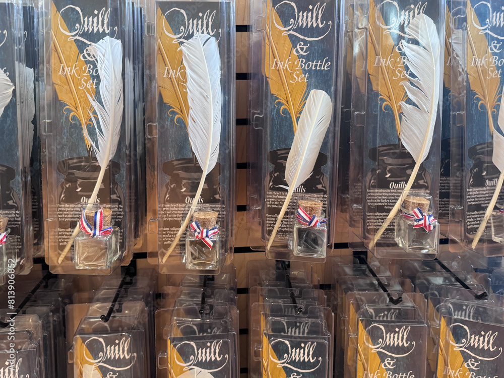 Gettsyburg, Pennsylvania - April 13, 2024: Quill and Ink bottle pens ...