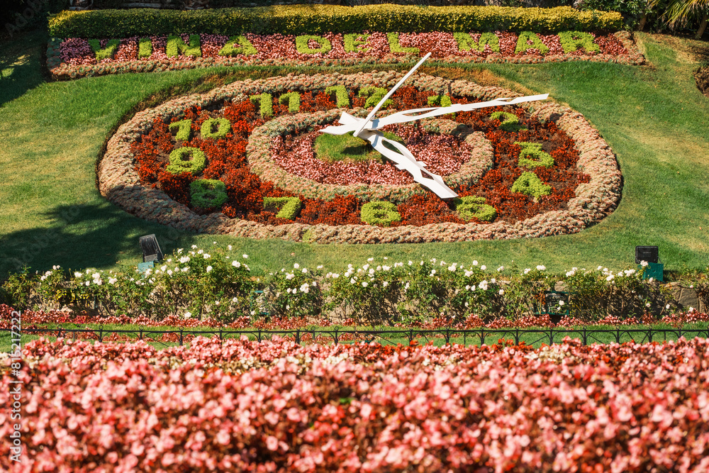 Large flower clock (Reloj de Flores) in Vina del Mar, Chile. The clock ...
