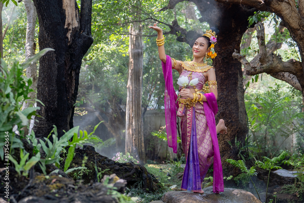 Lady in Thai literature. Beautiful girl in a Kinnari or Kinnaree dress ...