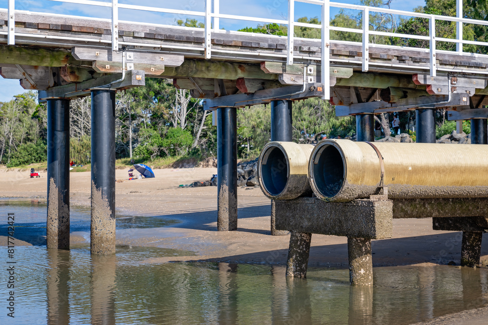 Urangan pier jetty, stormwater pipes, environment water quality ...