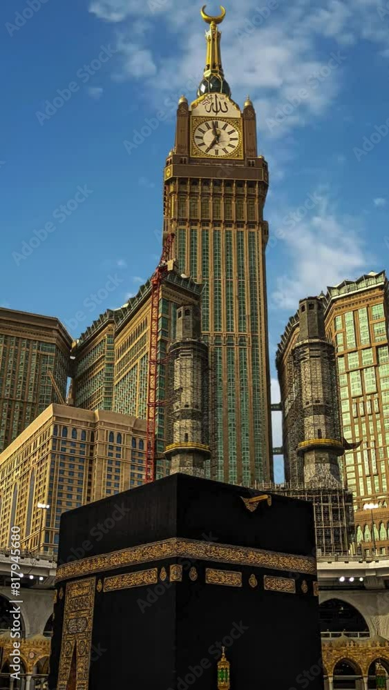 Kaaba Masjid Al Haram Makkah Clock Towers Time lapse in Mecca, Saudi ...