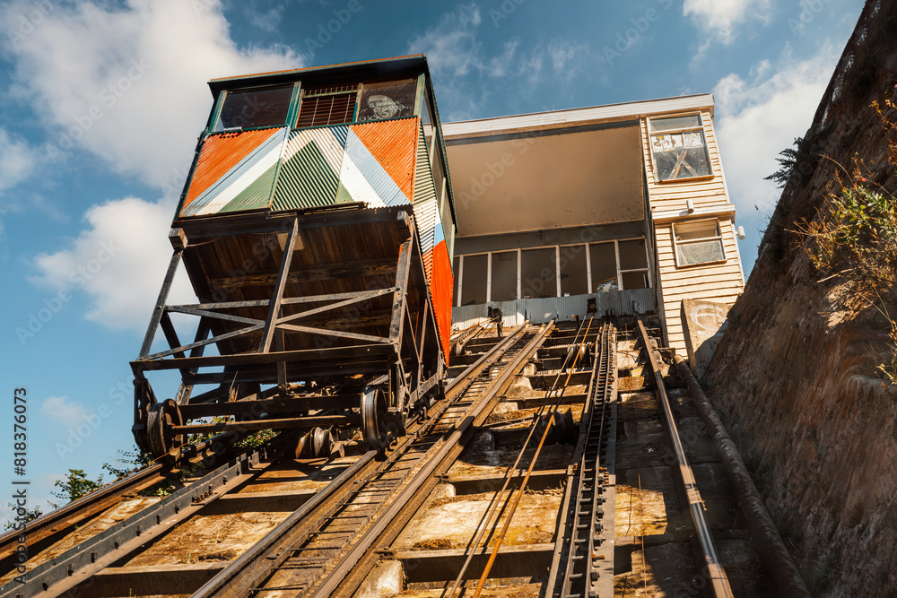 Queen Victoria Funicular (Ascensor Reina Victoria), Valparaiso, Chile ...