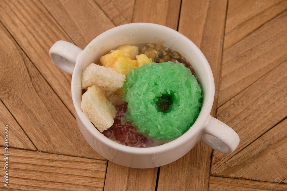 Foto de Angsle or wedang angsle is a typical East Javanese food that ...