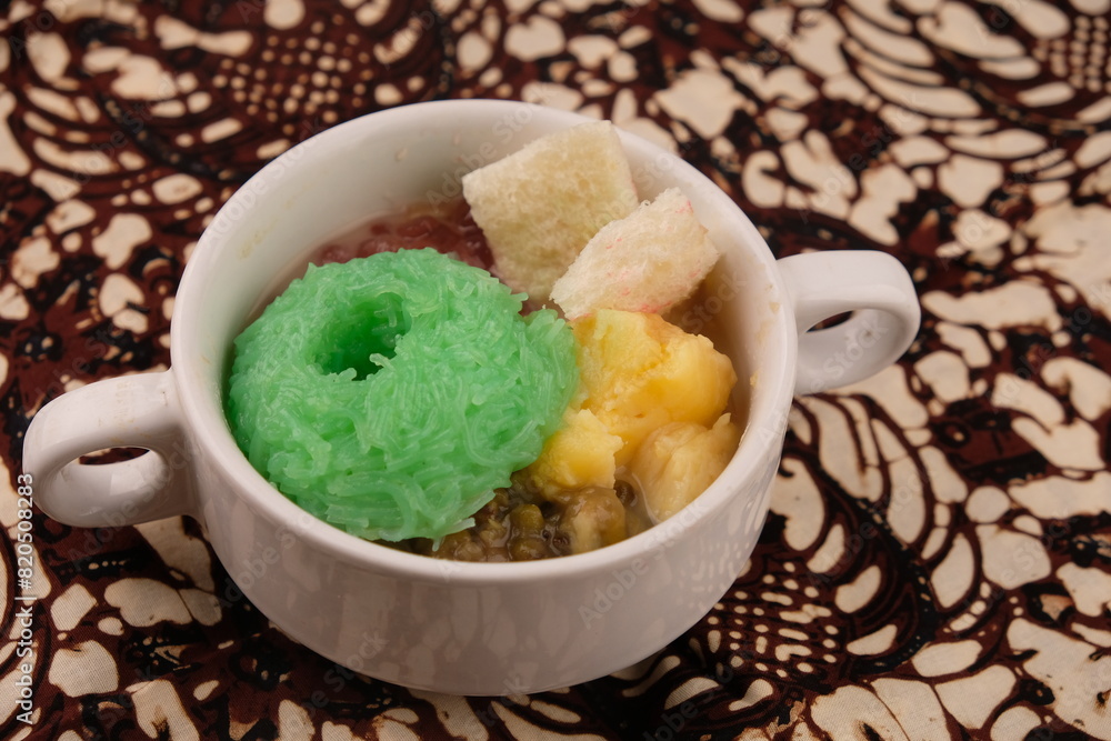Angsle or wedang angsle is a typical East Javanese food that resembles ...